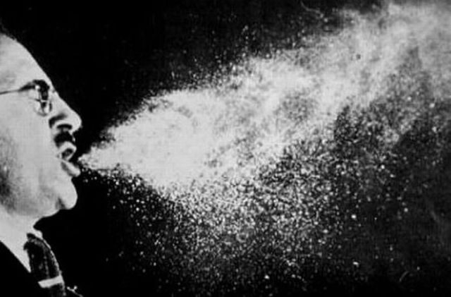 Sneezing People (12 pics) - Izismile.com
