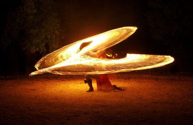 Fire in Motion (18 pics) - Izismile.com