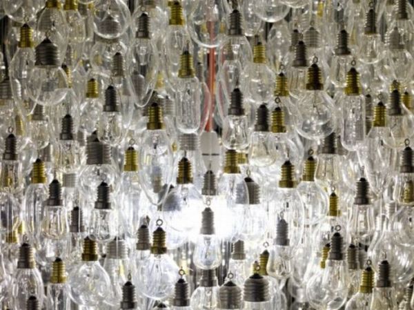 Great Light Bulb Chandelier (7 pics) - Izismile.com