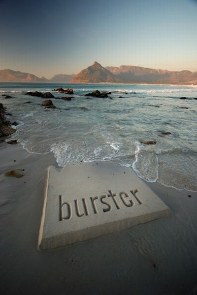 Beautiful Calligraphy Art on the Sand (32 pics) - Izismile.com