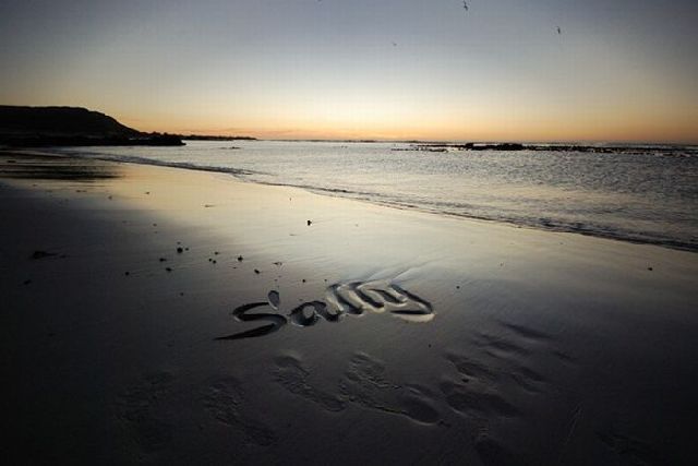 Beautiful Calligraphy Art on the Sand (32 pics) - Izismile.com