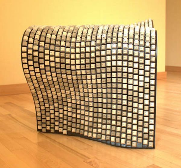 Bench Made of 2000 Keyboard Keys (14 pics) - Izismile.com