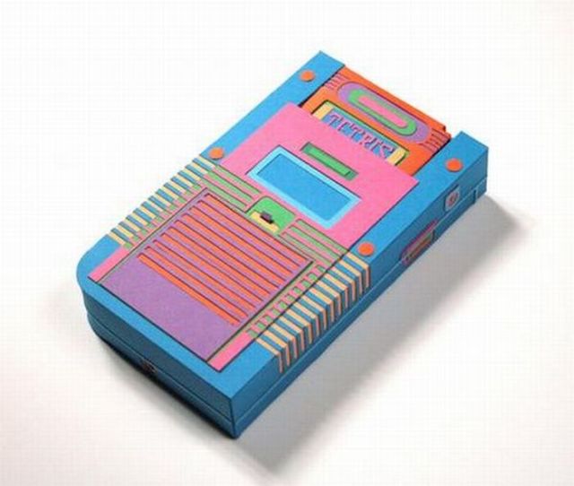 Carboard Nintendo Gameboy (15 pics) - Izismile.com