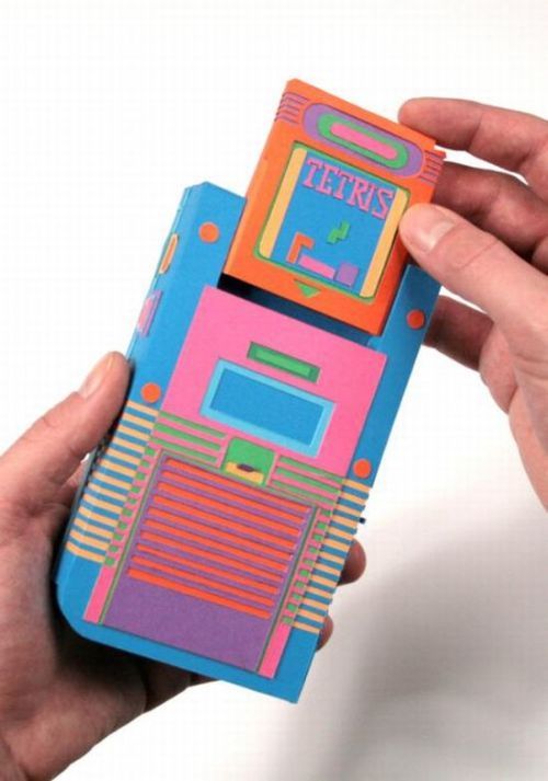 Carboard Nintendo Gameboy (15 pics) - Izismile.com