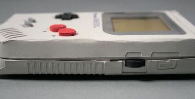 Carboard Nintendo Gameboy (15 pics) - Izismile.com
