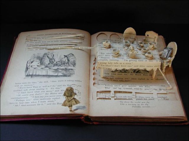 Book Sculptures (22 pics) - Izismile.com