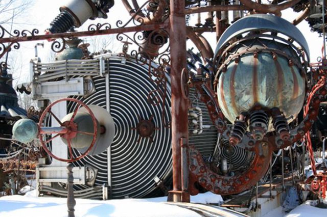 Park Full of Awesome Steampunk Sculptures (23 pics) - Izismile.com