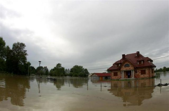 Extreme Floods in Europe (42 pics) - Izismile.com