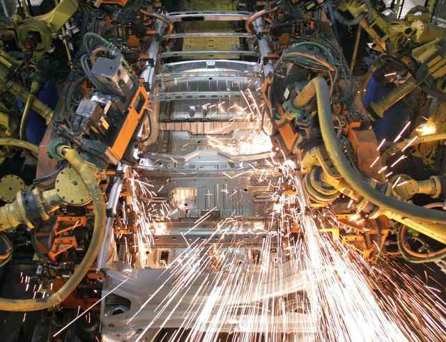 A Photo Tour at General Motors Factory (18 pics) - Izismile.com