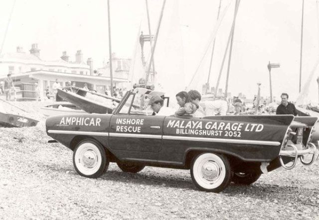 Cool Amphibian Cars (29 pics) - Izismile.com