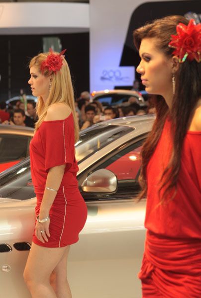 Car Show Models (90 pics) - Izismile.com