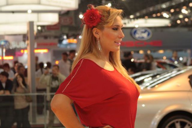 Car Show Models (90 pics) - Izismile.com