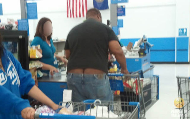 The Buttcracks of Walmart (37 pics) - Izismile.com