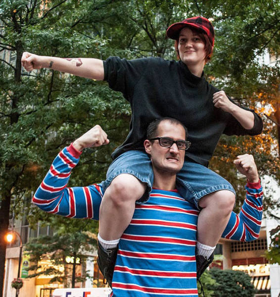 Interesting and Inventive Halloween Costumes That Take Cool Up a Level ...