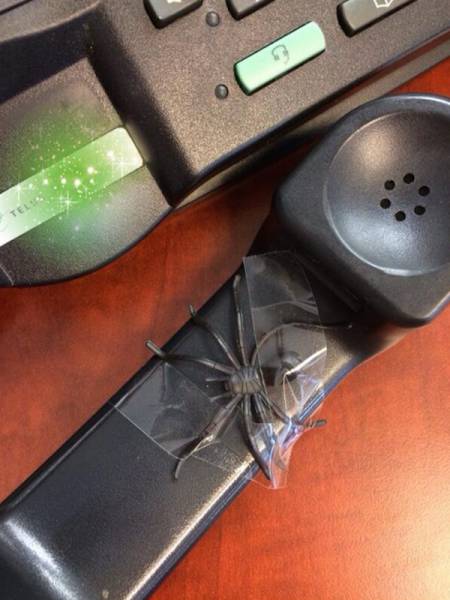 Disturbing Halloween Pranks That Are Pretty Damn Good (21 pics + 11 ...