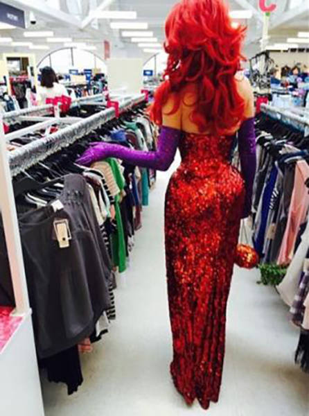 This Transgender Woman Has Spent a Fortune to Look Like Jessica Rabbit ...